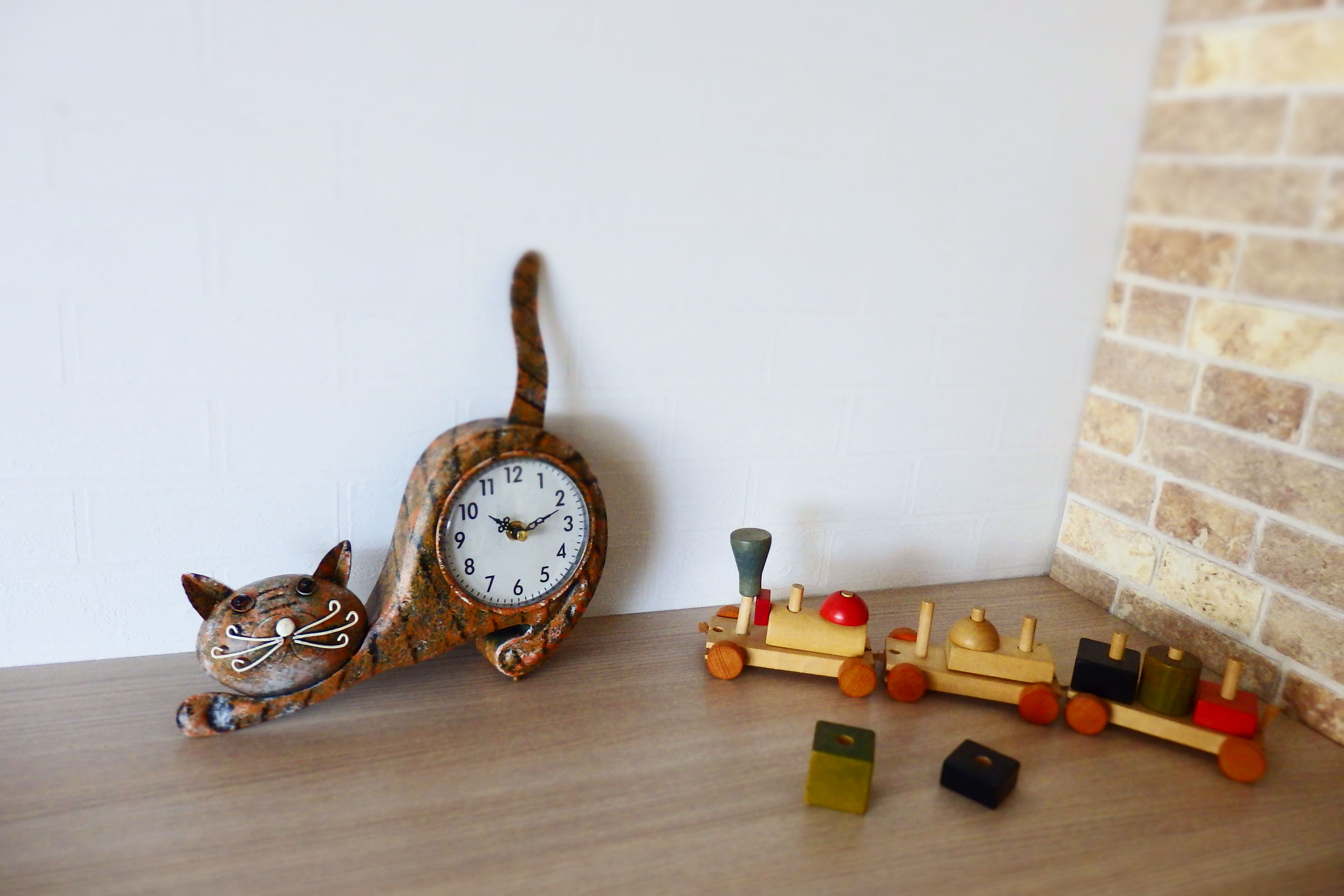 KEY STONE / キャットデスククロック のびのびポーズ シルバー